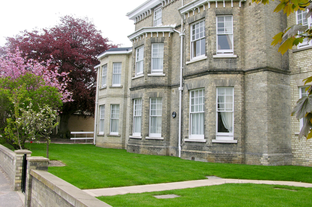 Harleston House Care Home - Compare Caring